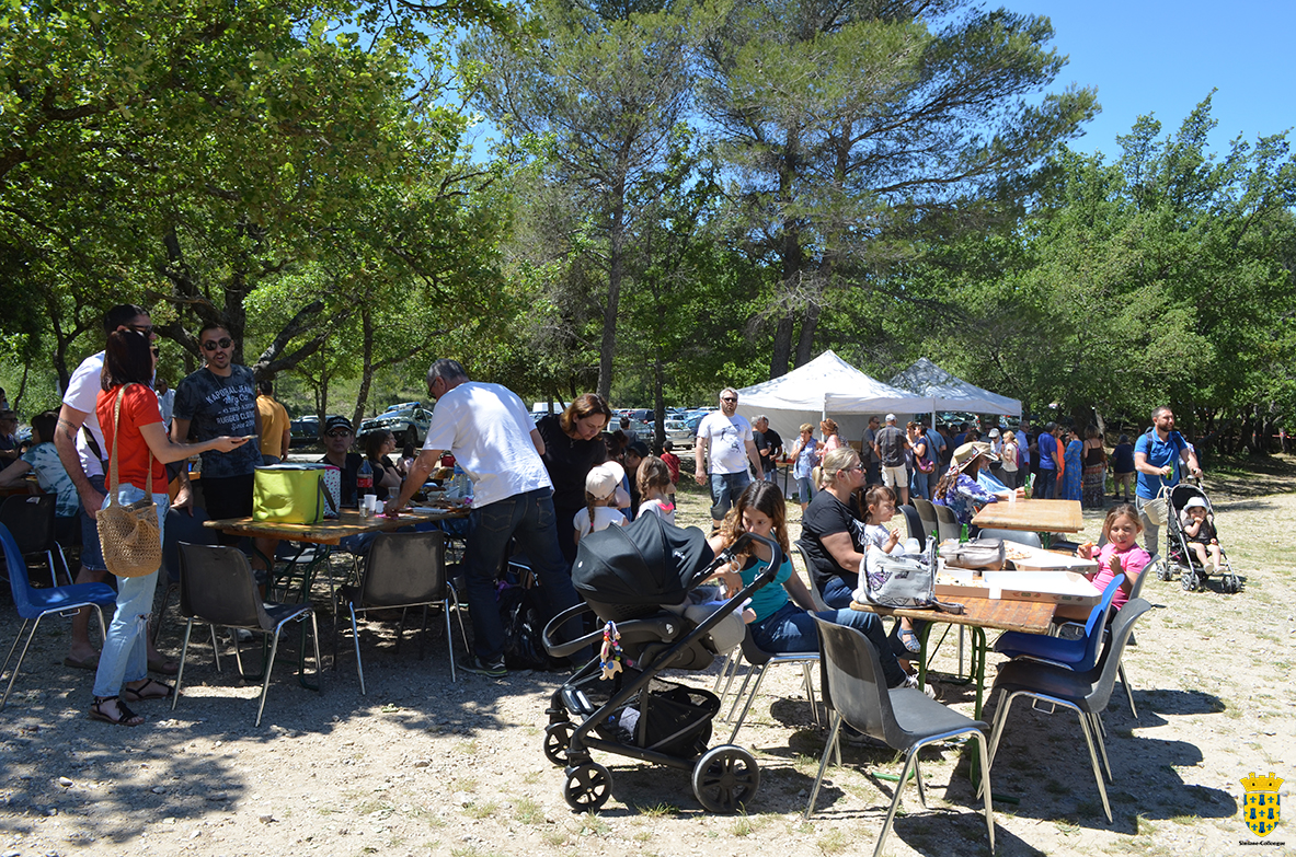 La ferme des Marres - Village de Simiane-Collongue